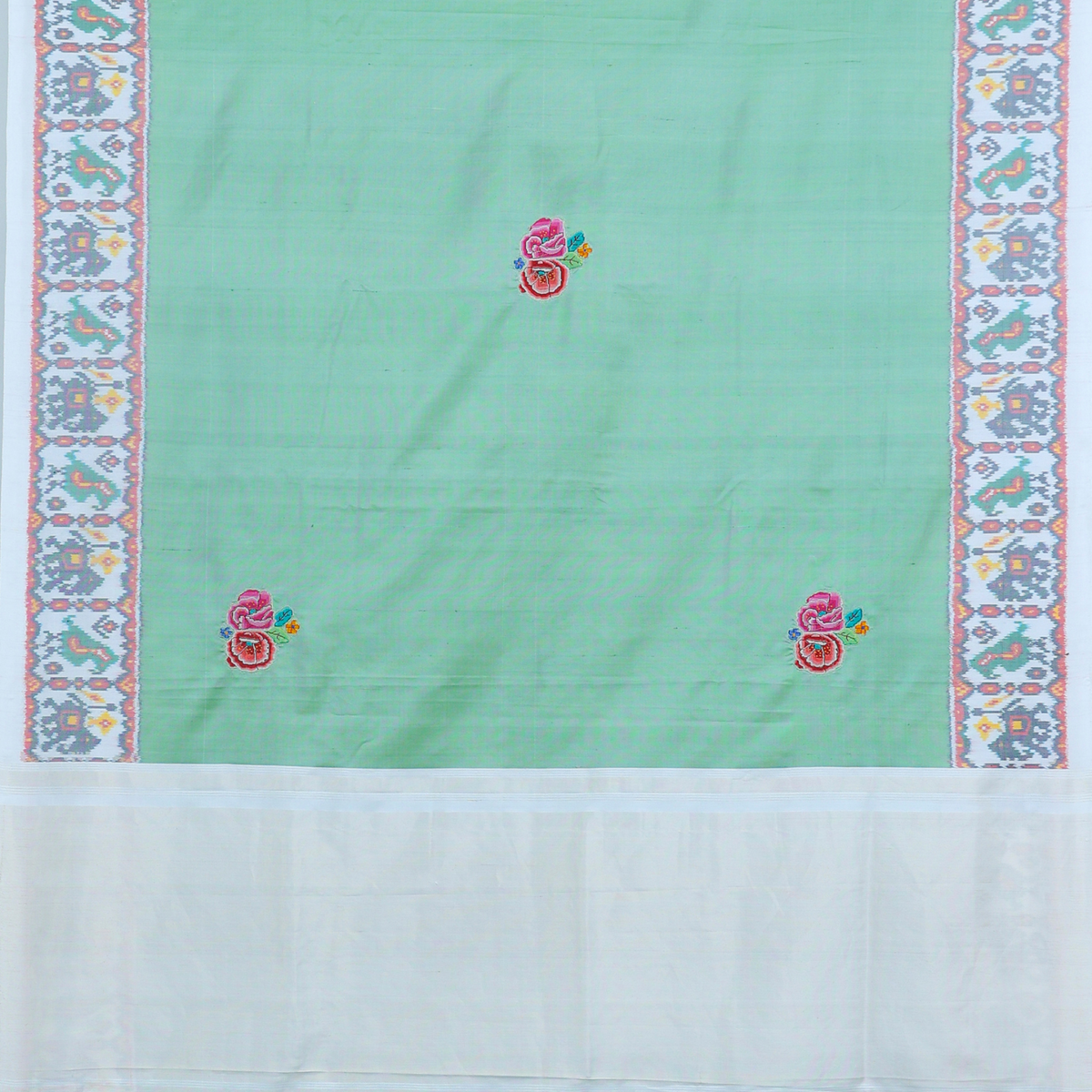 Masterpiece Motifs Design Border with Petit point Work – PATOLA By ...