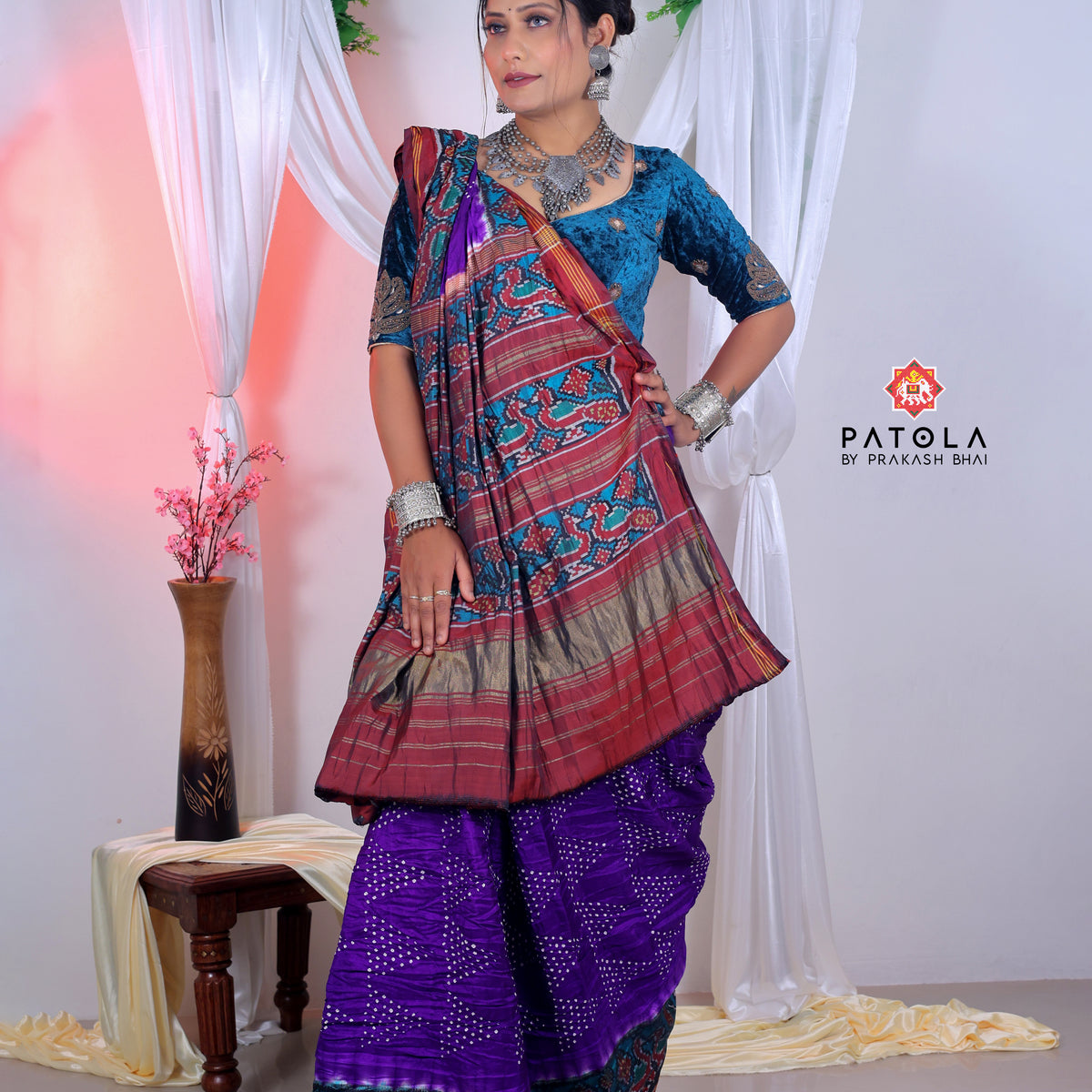 Small Bandhej Bodywork With Peacock Boder Bandhej Patola Saree – PATOLA ...