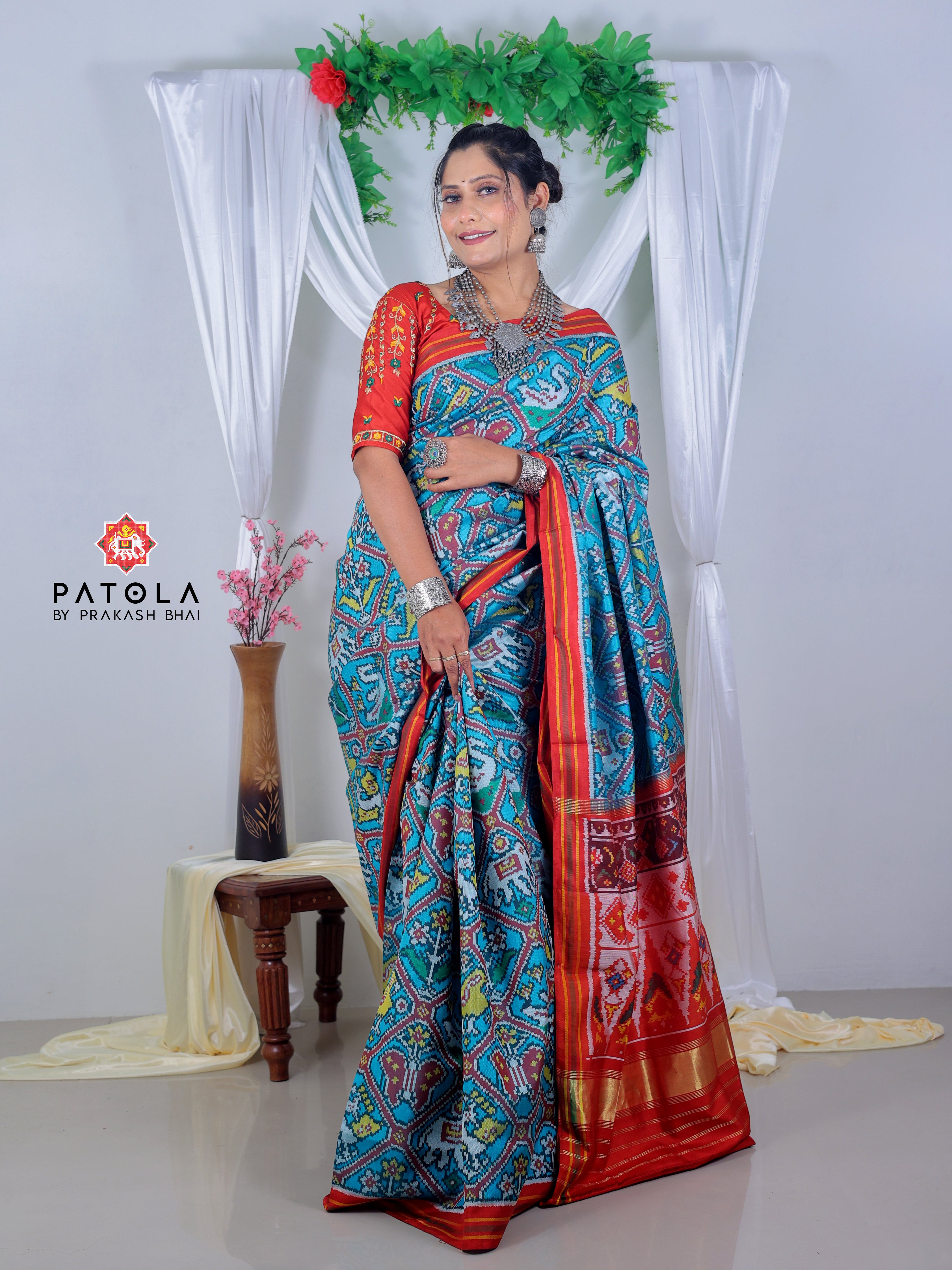 Patola by Prakash Bhai | Original Patola Sarees from Rajkot – PATOLA By ...