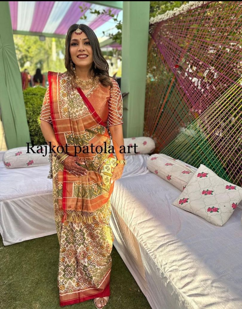 Patola by Prakash Bhai | Original Patola Sarees from Rajkot – PATOLA By Prakash Bhai