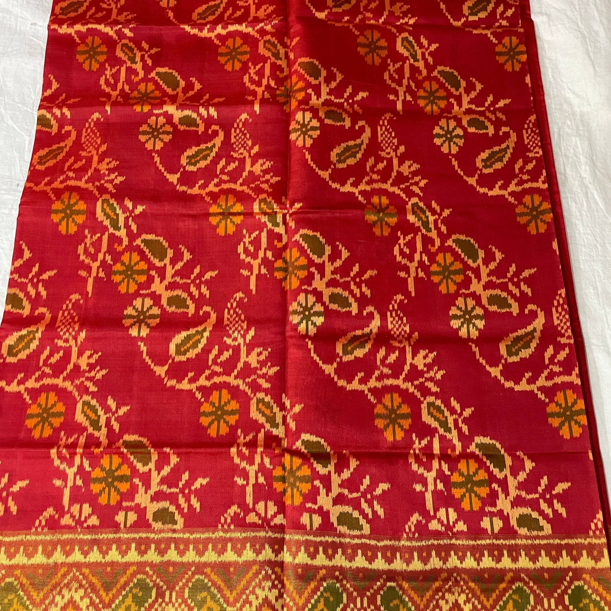 Vel Design With Border And Pallu Of Selaari Designer Single Ikat Patol ...